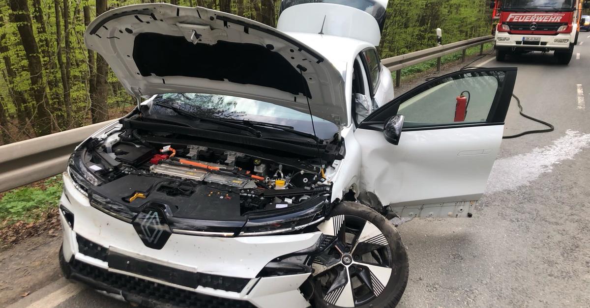 Vier Leichtverletzte nach Frontalzusammenstoß bei Beilstein